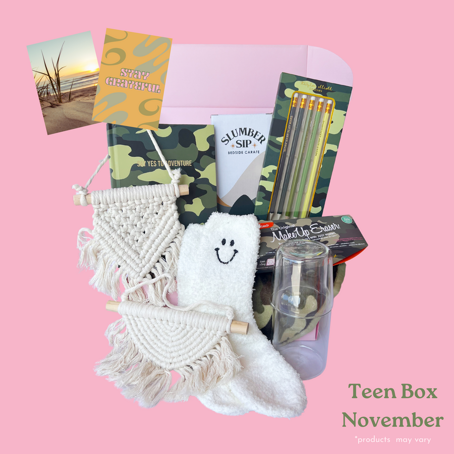 Monthly Gift Boxes For Girls 7-18 | Trendy Gifts She'll Love! – Vibe Alley